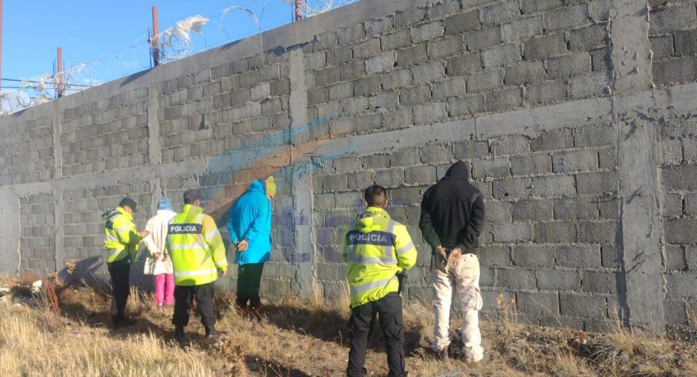 Tres Sujetos Fueron Detenidos Cuando Intentaban Ingresar A Robar En Una