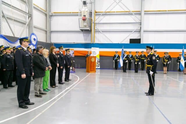 Se realizó el acto por el 29° aniversario de la Escuela de Policía ...